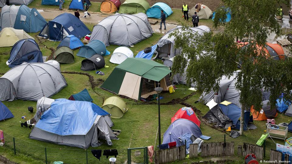 Migrants and Asylum Seekers Sleep Homeless in Belgium and the ...
